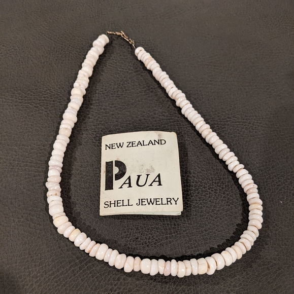 Jewelry | Euc Paua Puka Pooka Shell Necklace Y2k | Poshmark